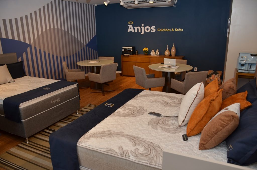 Anjos Colchões & Sofás lança modelo de franquia compacto e comemora o ...