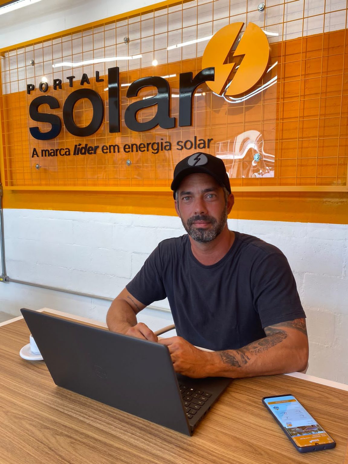 Portal Solar inaugura primeira loja física da rede - Mapa das Franquias