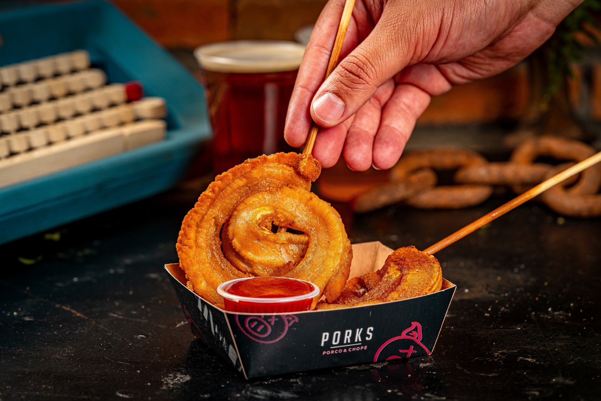 Brasil recebe 2º CarnaRock do Porks com shows ao vivo - Mapa das Franquias