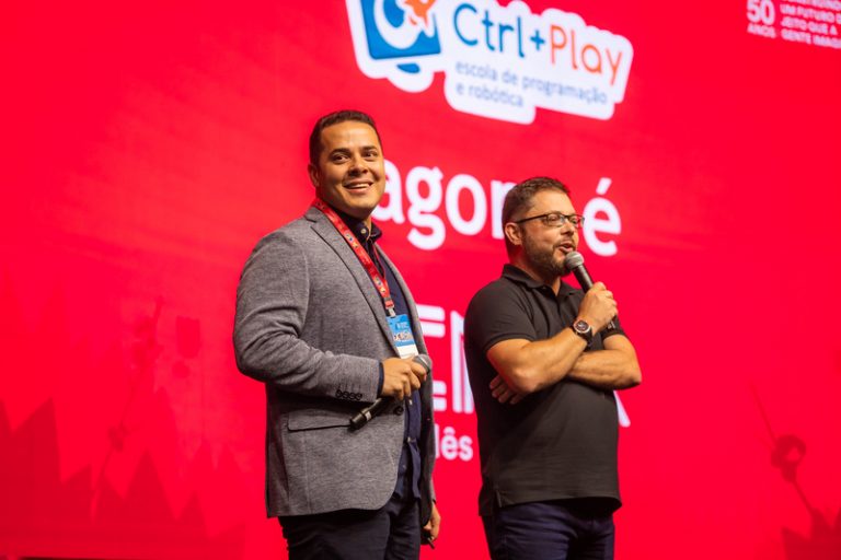 Rede de franquias Ctrl+Play, escola de programação e robótica para ...