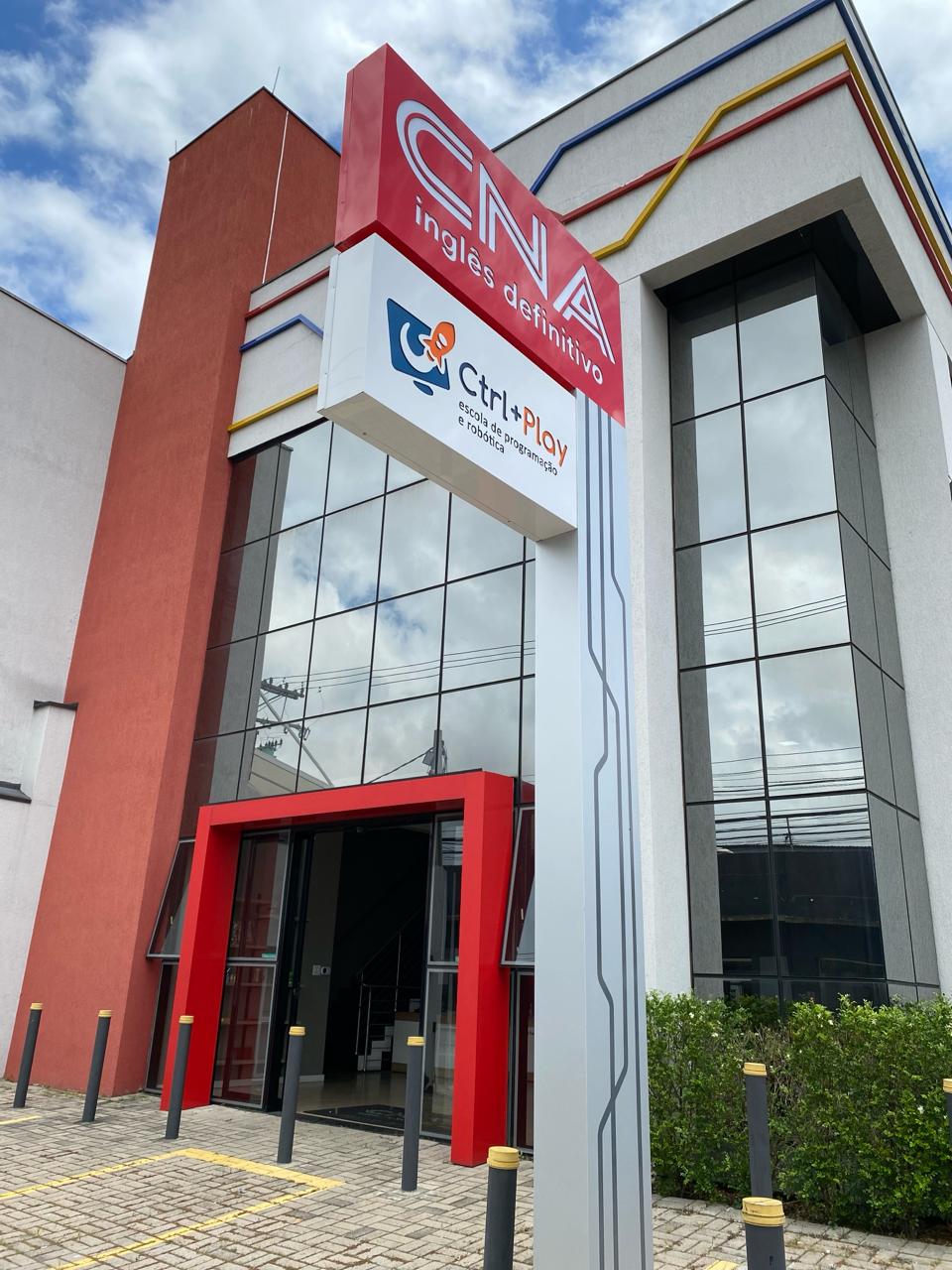 CNA Idiomas está entre as maiores franquias do Brasil, segundo ranking ...